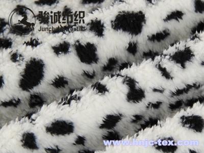 China Hot sell leopard print velveteen/shu velvet for pajamas fabric and apparel for sale