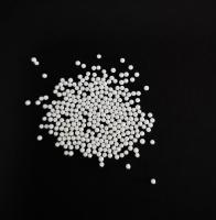 China 1100 HV Zirconia Grinding Media Magnetic Materials Zirconium Oxide Beads  for sale