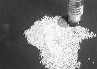 China High Hardness 95 Zirconia Beads 1.4 - 1.6 mm Zirconia Grinding Beads For Dispersion for sale