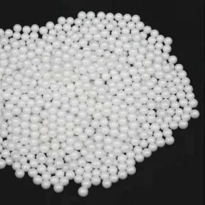 China 95 Yttrium Stabilized Zirconia Grinding Media 6.0g/Cm3 For Minerals And Ores for sale