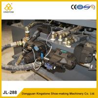 China PLC Control Plastic Shoes Making Machine For Short lady's Fashion Boots / Slipper / Sandals for sale