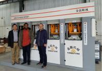 China Italy Style 1 / 2 Color Shoe Sole Making Machine With 220 TON Clamping Force for sale