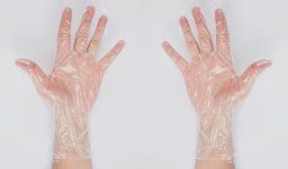 China Transparent Waterproof Disposable PE Gloves UM1101T for sale