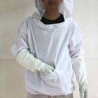 China Bee suit bee protective clothing bee brush metal scraper anti bee leather gloves beekeeping tools for sale