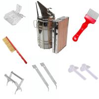China 9 Pcs Basic Beekeeping Equipment , Bee Keeper Starter Kit Multifunctional for sale