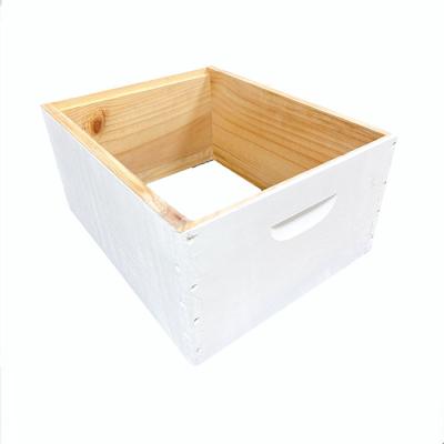 China Painted Lang-style beehive single-board export Dadan beehive subsequent box circle nest box bee set for sale