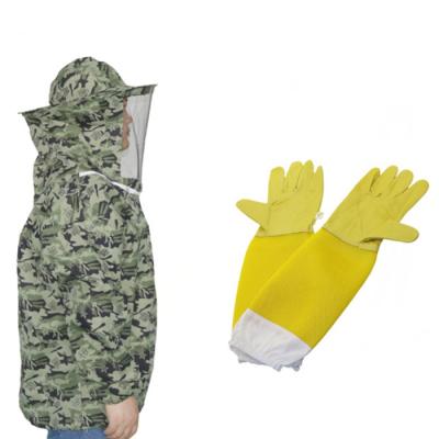 China Breathable Beekeeping Outfits , Beekeeping Protective Clothing For Anti Bee Sting for sale