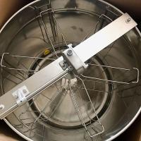 China Stainless Steel Honey Bee Honey Extractor 6 Frame Manual With Honey Flow Mouth for sale