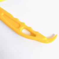 China Single Row Honey Bee Hive Tools Brush For Cleaning Beehives OEM for sale