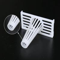China Anti Theft Beehive Accessories Door Anti Running Plastic Material for sale