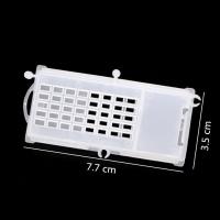 China Plastic Apiary Equipments Cage Mailing Type For Queen Bee Harmless for sale