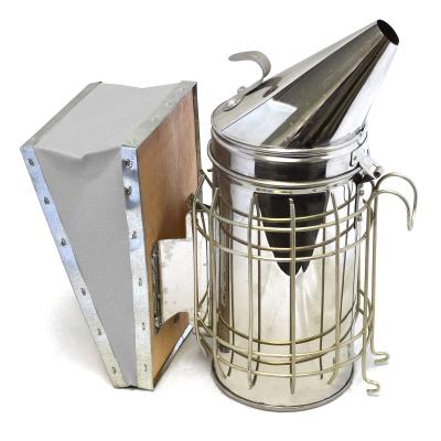 China Harmless Honey Bee Smoker Bee Smoker Box Stainless Steel Smoke Sprayer for sale