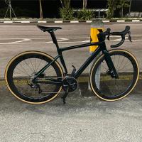 China 700C Fully Hidden Cable Road Bikes Full Carbon Fiber for sale