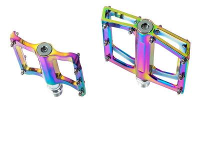 China BXT Chameleon Aluminum Alloy CNC Bicycle Pedals 9/16 Inch Cr-Mo Sealed Bearing Multicolor for sale