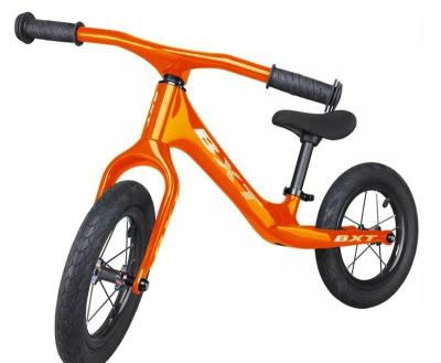 China Full Carbon Fiber Kids Balance Bike 12 Inch Lightweight 1.95kg Push Bike for 2-6 Years Old for sale