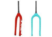 China 26er Carbon Fiber Gravel Snow Fat Bike Fork T800 Disc Brake 150x15mm for sale