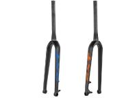 China 700C Carbon Gravel Fork Disc Brake T800 460g 27.5 MTB Fork 100x15mm Thru Axle for sale
