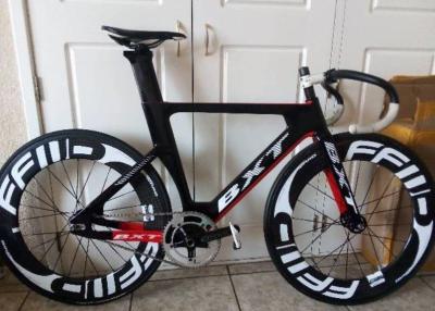 China Fixed Gear Carbon TT Bike Aero Shaping Racing Time Trial Bicycle 700C T800 for sale