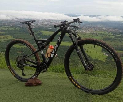 China 29er 11 Speed Carbon Full Suspension Mountain Bike Boost 148x12mm T1000 Frame for sale