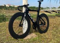 China Fixed Gear Aero Shaping Carbon Road Bike Racing Track Complete Bicycle 700C 52cm for sale