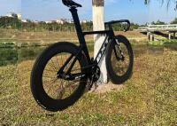 China Fixed Gear Aero Shaping Carbon Road Bike Racing Track Complete Bicycle 700C 52cm for sale