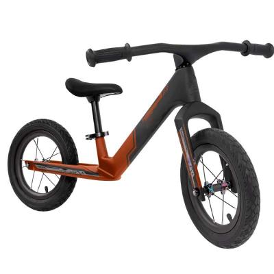 China Carbon Fiber T800 12 Inch Childrens Balance Bike No Pedal 2-6 Years 1.95kg for sale