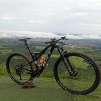 China 29er Carbon Fiber Full Suspension Mountain Bike 11 Speed Shimano MTB Bicycle for sale