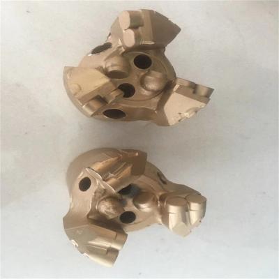 China 94mm Three-Wing Type PDC Drilling Drag Drill Bit , PDC Concave Drill Bit for sale