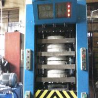 China PLC Full Automatic Vulcanizing Machine Rubber Tire Vulcanizing Machine Customized for sale