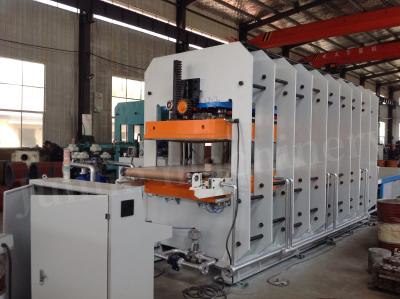 China 2000T / 1800×1800mm Plate Vulcanizing Press  Frame Type For Rubber Processing for sale