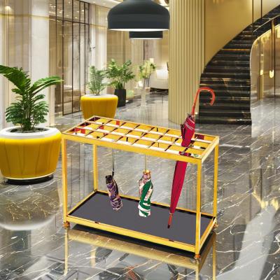 China 18 / 24 / 36 Heads Hotel Wet Umbrella Storage Stands Umbrella Display Rack With Locking for sale