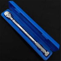 China Ft-lb Manual Torque Wrench with 1/2 Inch Drive Size and Ergonomic Handle Providing Torque Settings from 10 to 150 Nm for sale