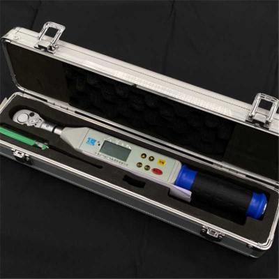 China Length 450 Mm Ergonomic Handle Chrome Vanadium Steel Manual Adjustable Torque Wrench Ensuring Accuracy Plus Minus 3 Percent Made Professional Mechanics Technical for sale