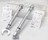 China Manual Hand Operated Automotive Torque Wrench with Measurement Units Nm Made from Chrome Vanadium Steel Providing Long Lasting Durability and Performance for sale