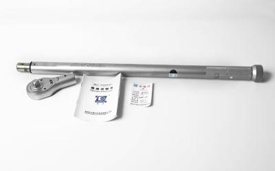 China 12 Kg Manual Torque Wrench Designed with Click Type Torque Release Locking Mechanism Providing Torque Application in Machinery Maintenance for sale