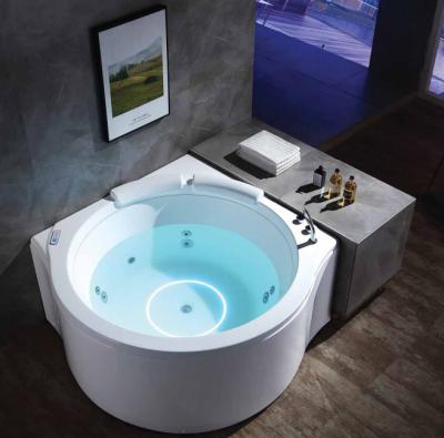 China White Hotel Bathtub Center Drain Location Accessories Included Drain Assembly Glossy Surface Finish and Anti Slip Base Perfect for Bathroom Upgrades for sale
