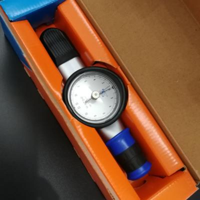 China Click Type Torque Release Manual Mechanical Torque Wrench Heavy Duty For Automotive And Industrial for sale