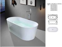 China Glossy Surface Finish Hotel Bathtub with Included Overflow and Standard Deck-mounted Faucets Compatibility for sale