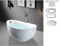 China Luxury Hotel Bathtub with Standard Deck-mounted Faucets, Acrylic Material, and Center Drain Location for Ultimate Comfort for sale