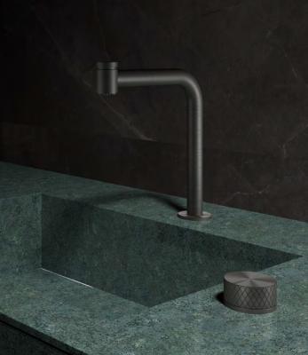 China Corrosion-resistant Stainless Steel Faucet with 0.5 to 5.0 Bar Operating Pressure and Tool-Free Installation for Bathroom Sink for sale