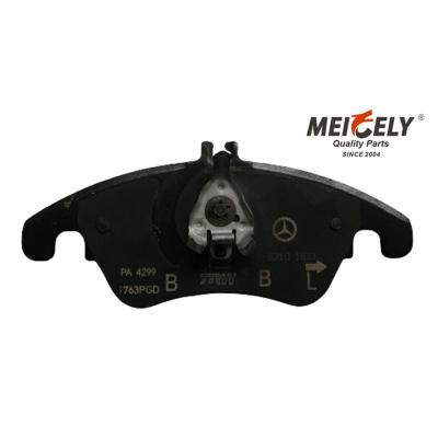 China Car Auto Parts 1634200020 ML230 ML320 Brake Pad For Mercedes Benz for sale