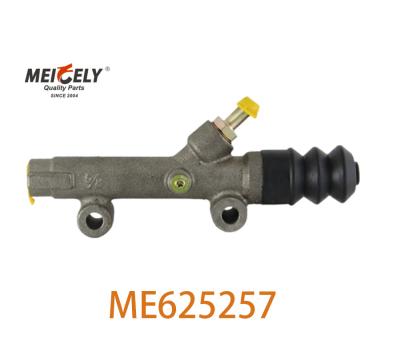 China Original ME625257 Clutch Master Cylinder For Fuso 6D14 6D16 for sale