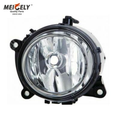China Fog Lamp Chromed 9608200556R OEM 9608200456L Fog Lamp R Headlight For Mercedes Actros MP4 F for sale