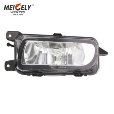 China OEM A9438200056 Fog Lamp Benz Truck Light Front Fog Lamp For Mercedes Actrocs MP3 for sale