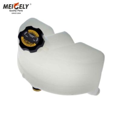 China 76MF520M Premium Coolant Reservoir Expansion Tank Direct Replacement For Mack for sale