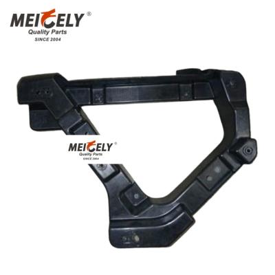 China High-Quality Bumper Bracket  H583100000018 Bumper Mount For AUMAN Galaxy  H6 Truck Parts for sale