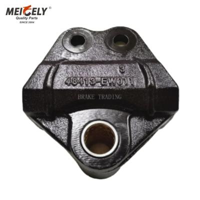 China 48413-EW011 Leaf Spring Bracket Replacement Leaf Spring Support Bracket For HINO Vehicle for sale