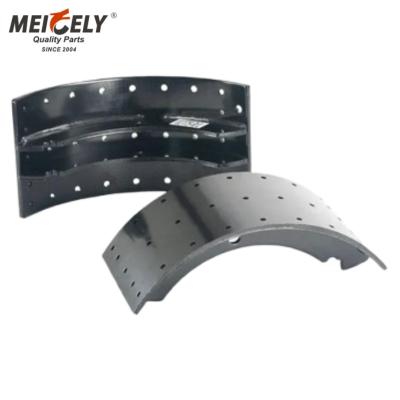 China Heat Dissipation Reinforced Brake Pad & Shoe 3095195 Safe Heavy Load Braking For MACK for sale