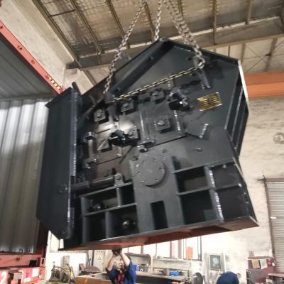 China AC Motor Impact Stone Crusher Horizontal Shaft 30 - 500tph for sale
