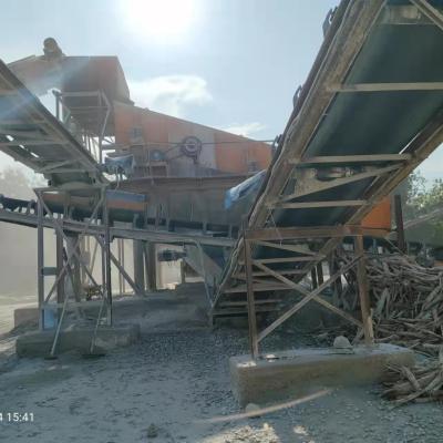 China Circular Rock Vibrating Screen Machine For Stone Sorting 50 - 400m3/H for sale